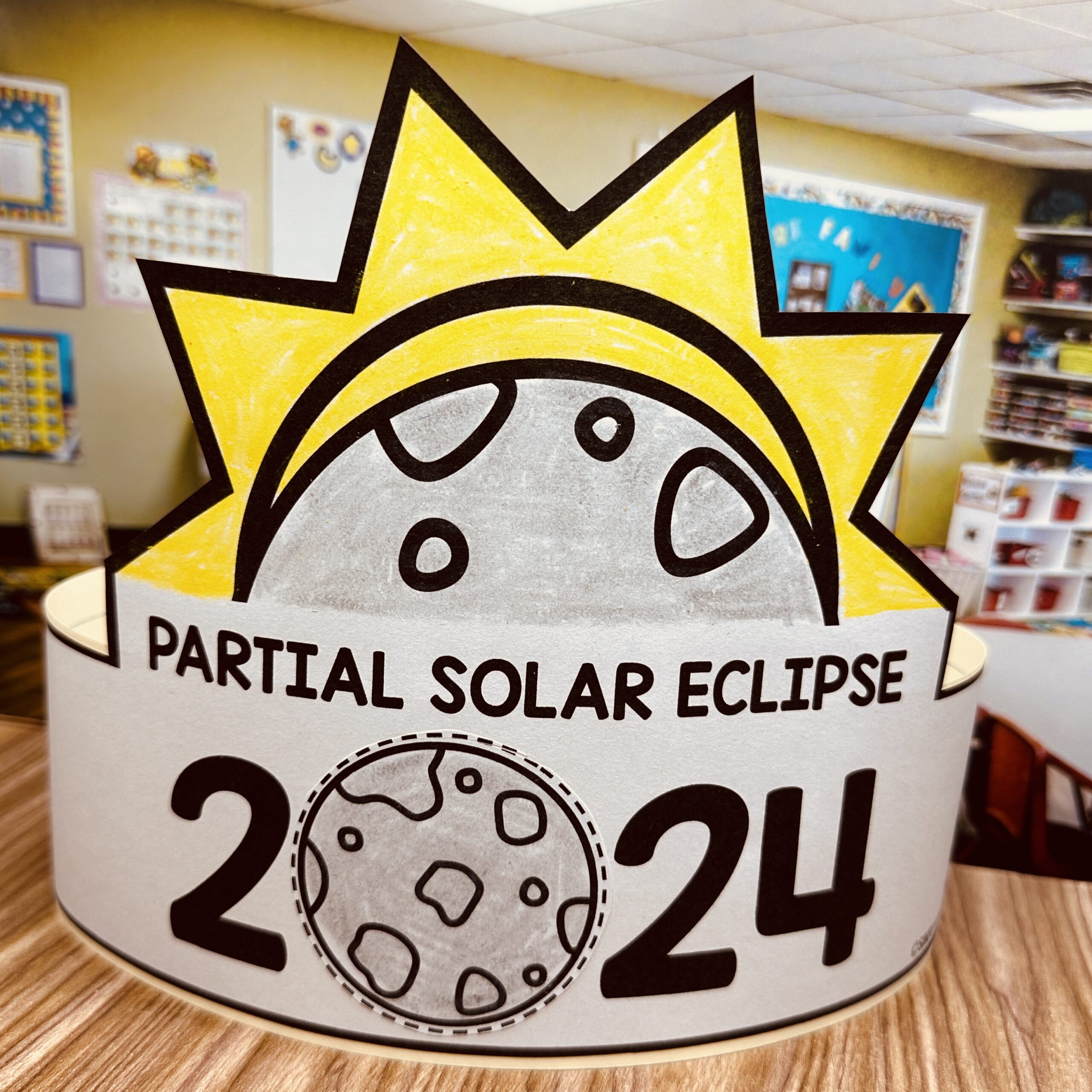 Partial Solar Eclipse Hat - Simply Kinder + Printable Membership